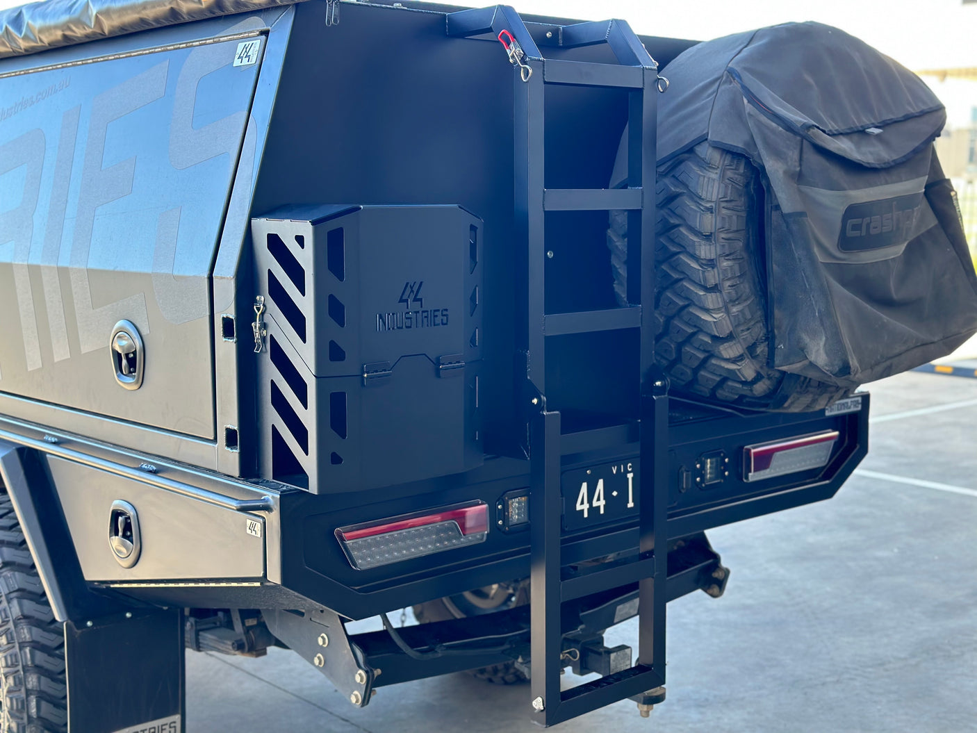 850mm Canopy Ladder Fold Out – 4x4industries